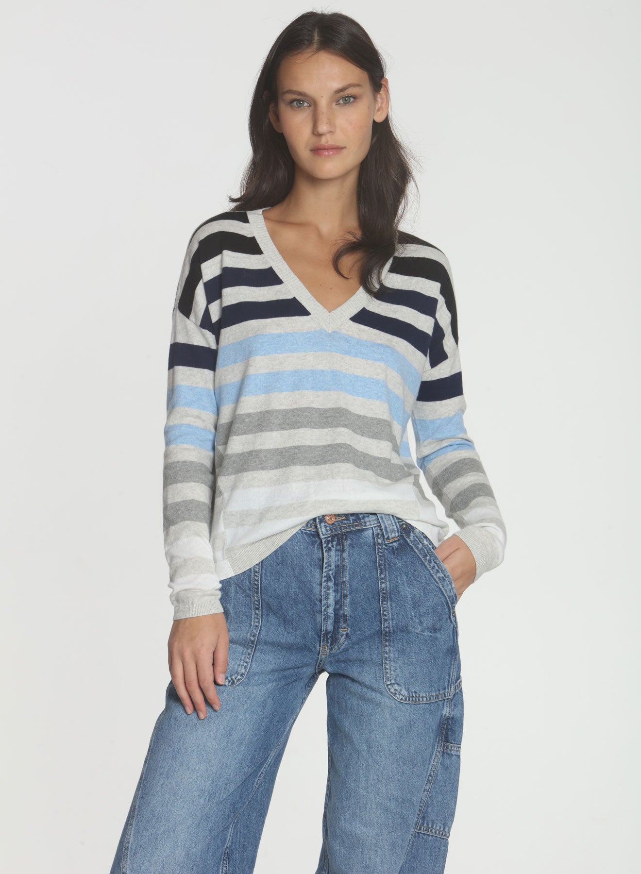 LABEL+thread Women's Cotton Spectrum Vee - Blue